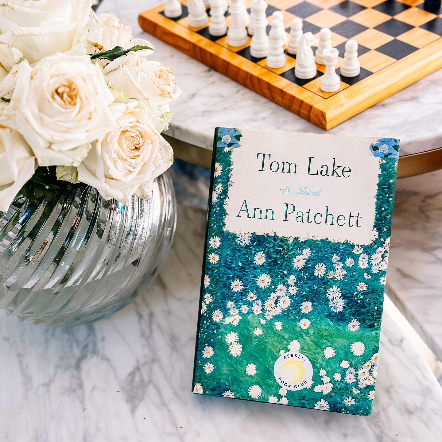 The Best Lake Books to Read Before Your Next Vacay