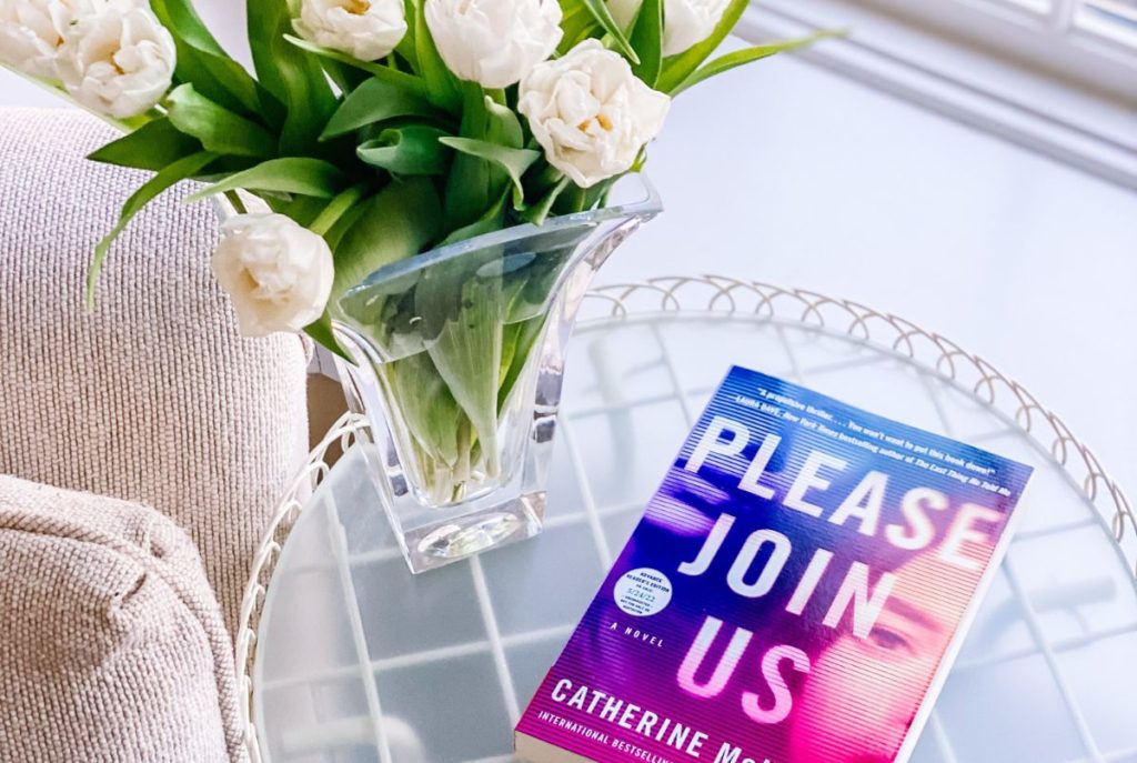 9 Captivating Nonfiction and Fiction Books About Cults