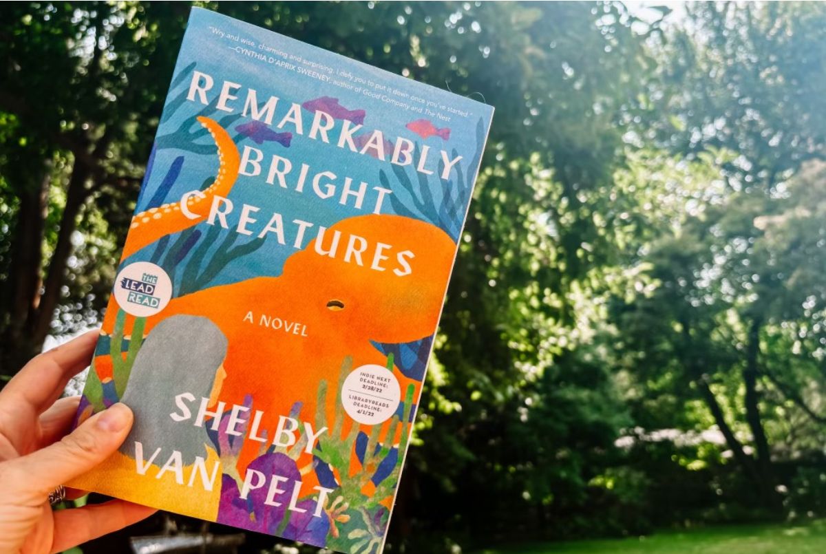 Remarkably Bright Creatures Summary and Review