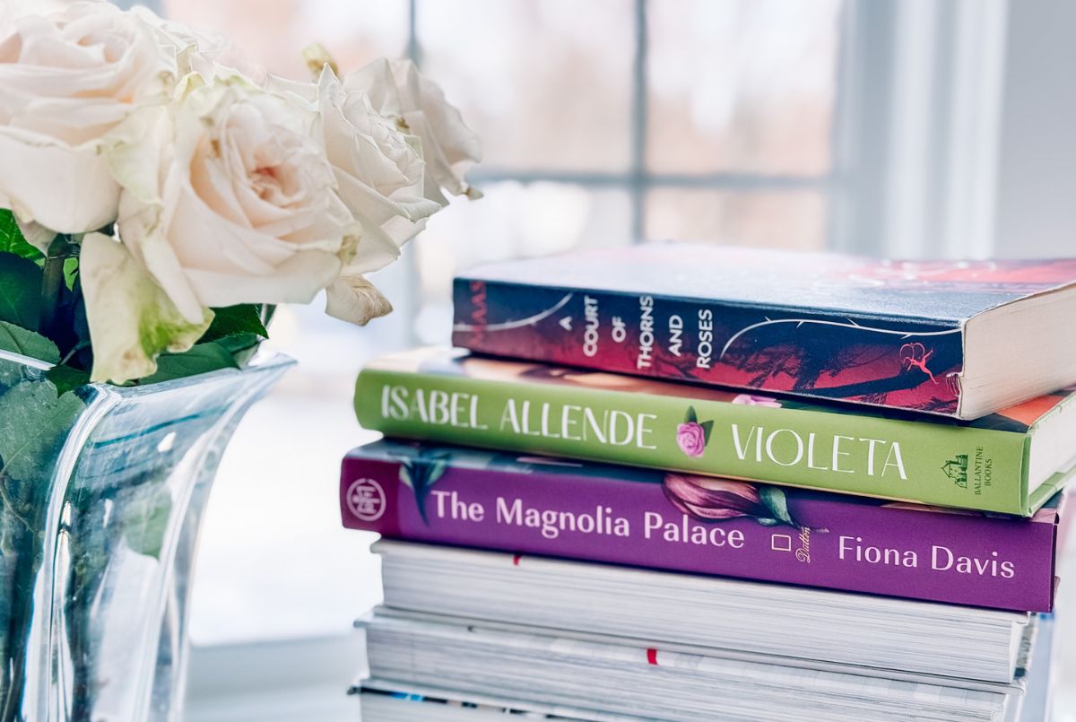 20+ Fresh Books With Flowers in the Title